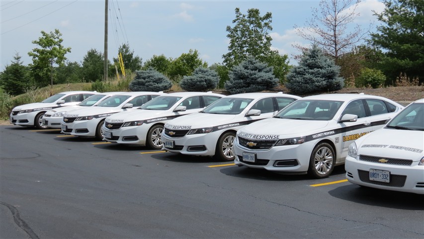 Home [www.barbercollins.ca]